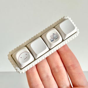 4 Button Desktop ASMR Keyboard Fidget Toy Keychain - 4 Key Sensory ADHD ...