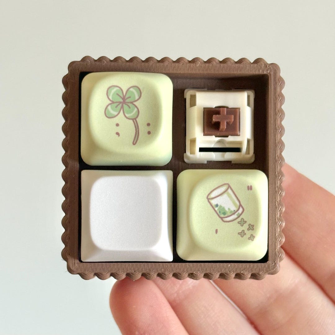 4 Button Desktop Mechanical Keyboard Fidget Toy - 4 Key Sensory ADHD ...