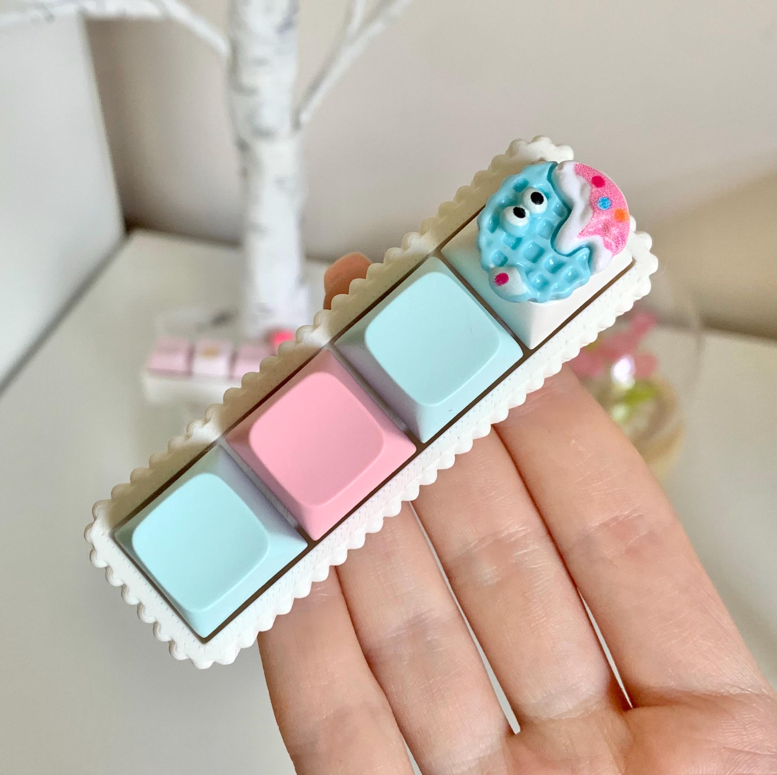 4 Button Desktop Mechanical Keyboard Fidget Toy 4 Key Sensory ADHD ...