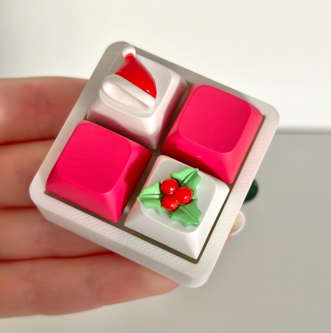 4 Button Desktop Mechanical Keyboard Fidget Toy - 4 Key Christmas ...