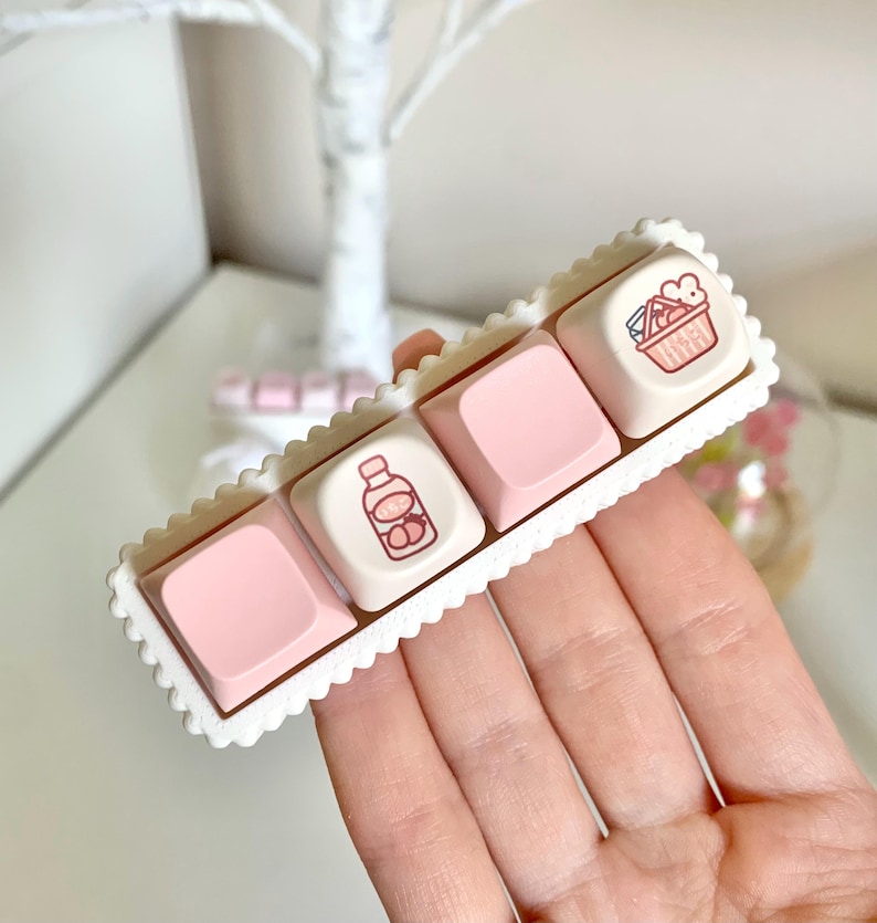 4 Button Desktop Mechanical Keyboard Fidget Toy Keychain 4 Key Sensory ...