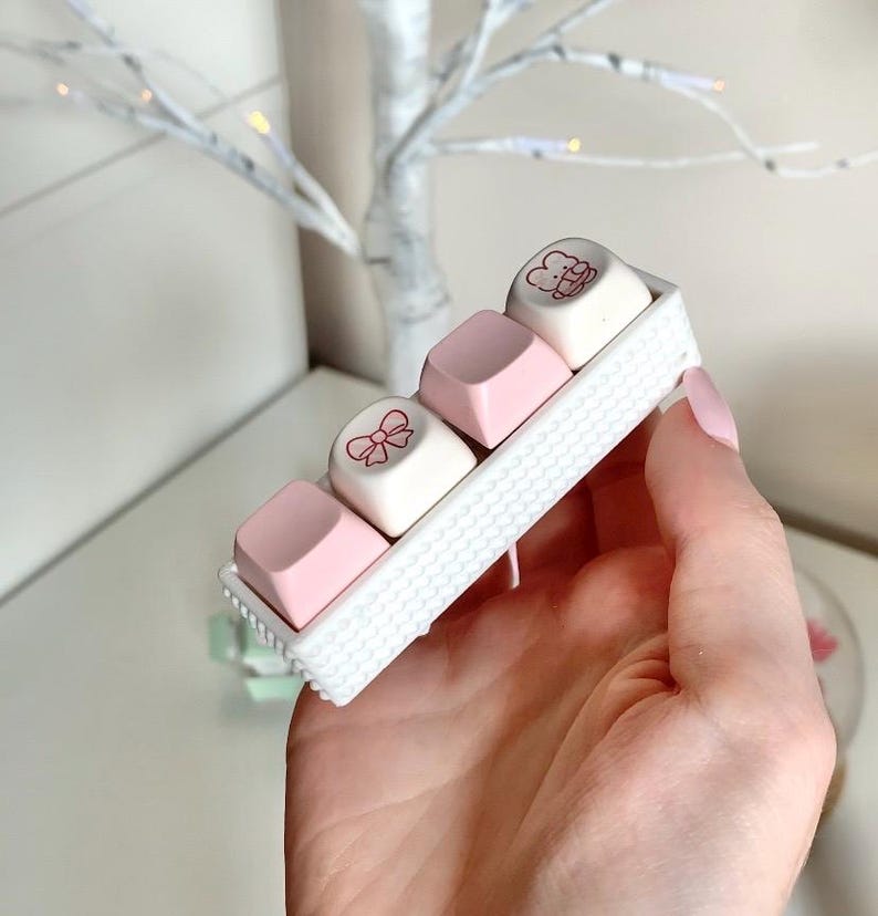 Pink Desktop Mechanical Keyboard Fidget Toy 4 Key Sensory Fidget Toy ...