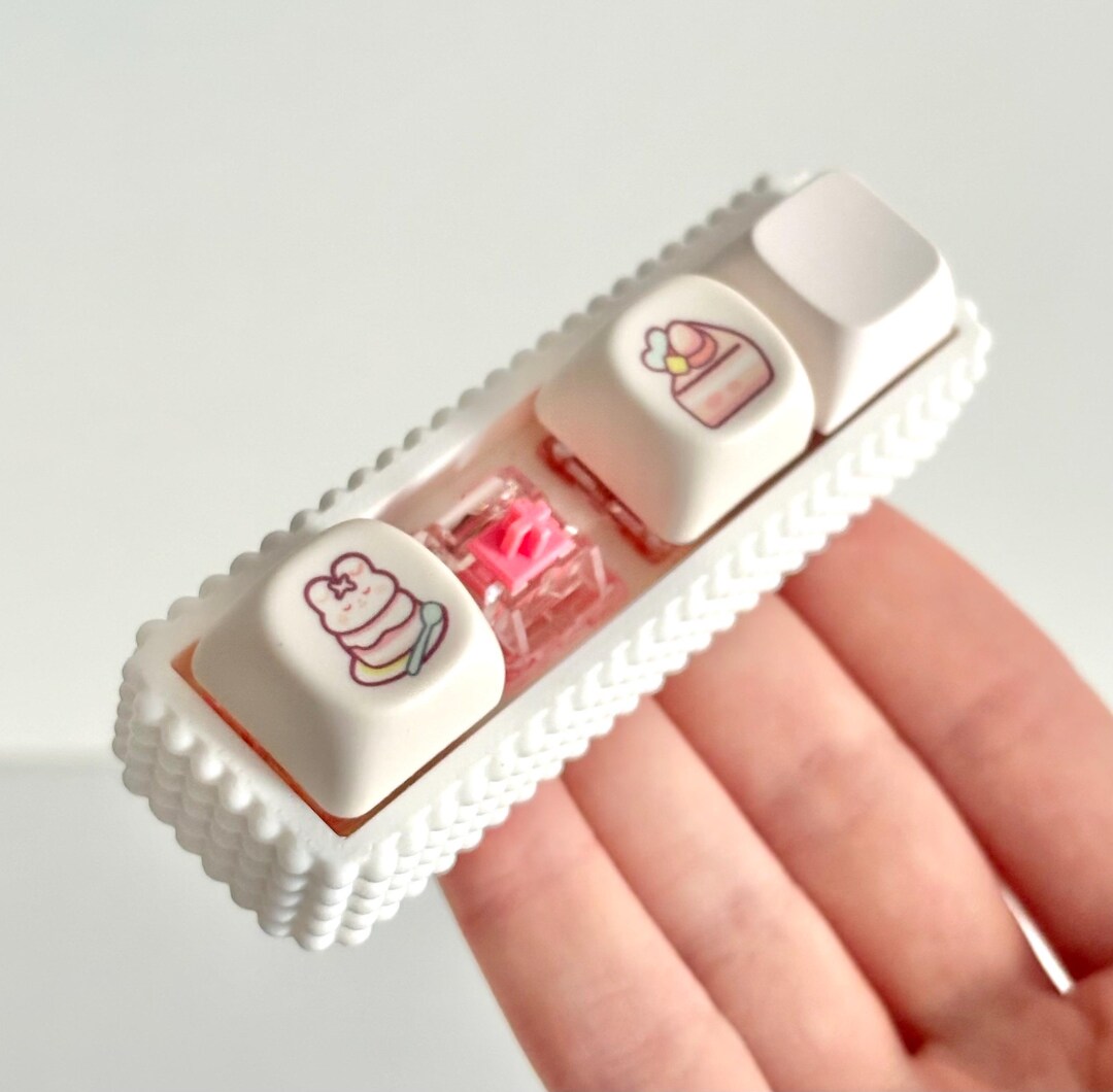 4 Button Desktop Keyboard Fidget Toy Keychain - 4 Key ASMR Sensory Toy ...