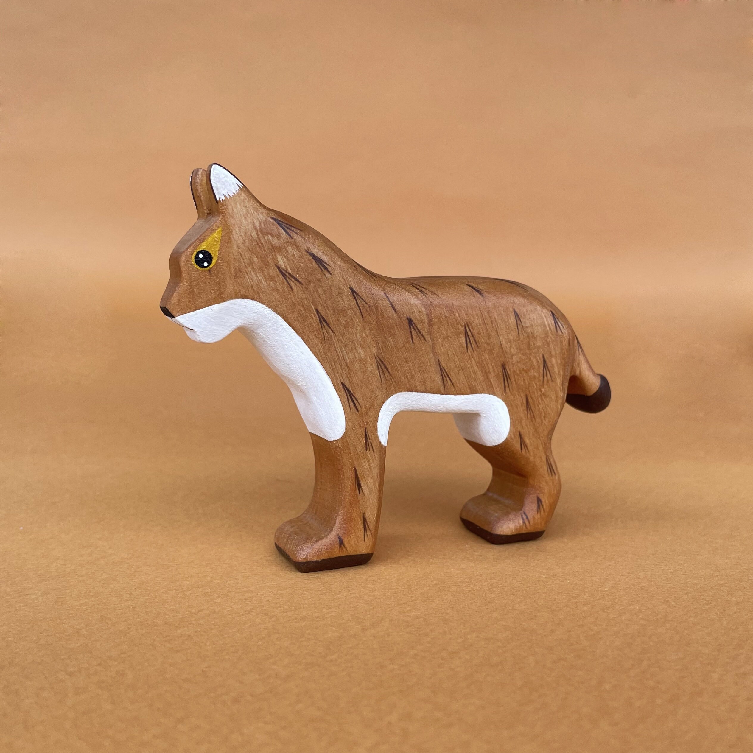 Wooden Animal Figurine Wooden Lynx Toy Forest Animal Toys Eco-friendly ...