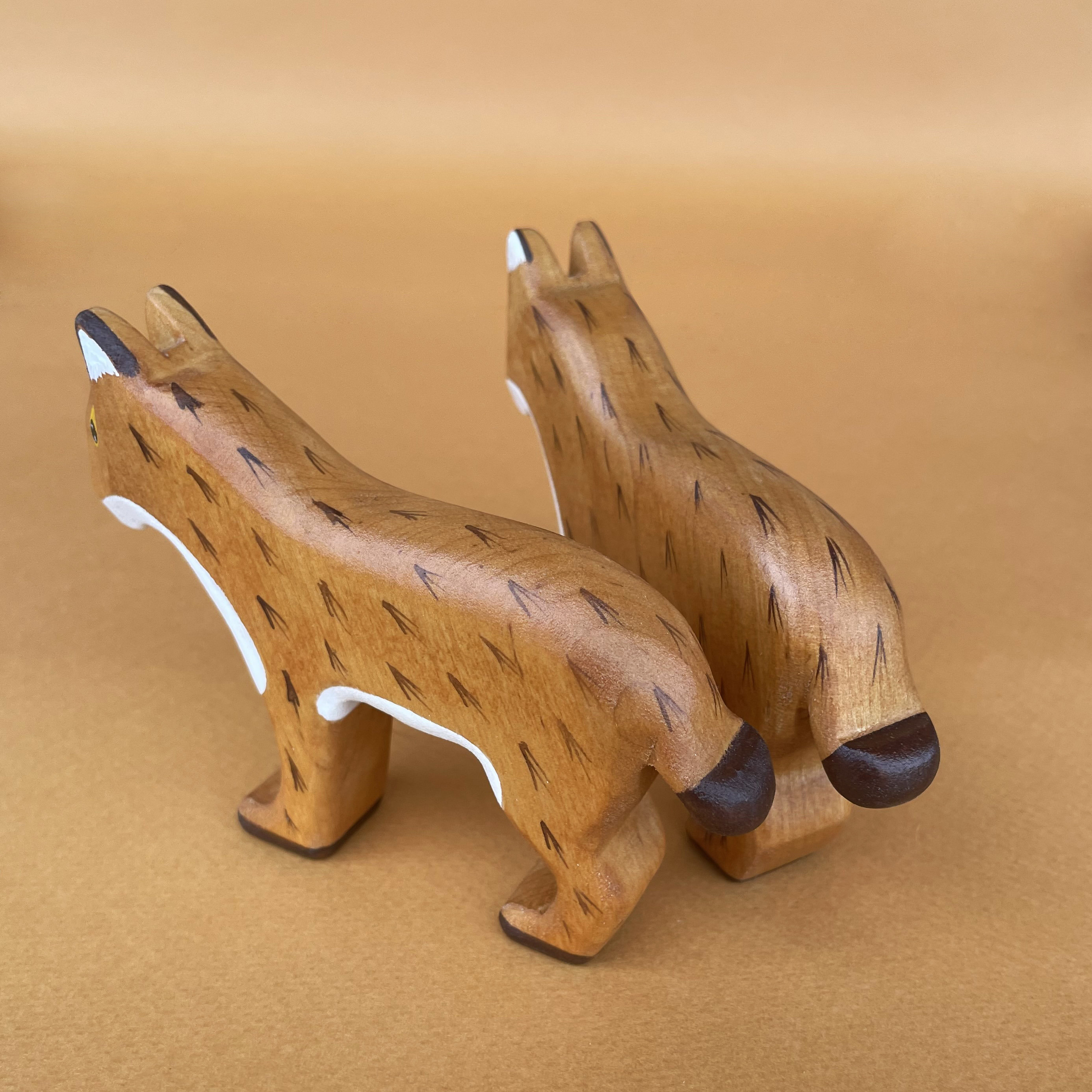 Wooden Animal Figurine Wooden Lynx Toy Forest Animal Toys Eco-friendly ...