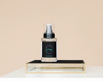 Izzy Perfume - Etsy