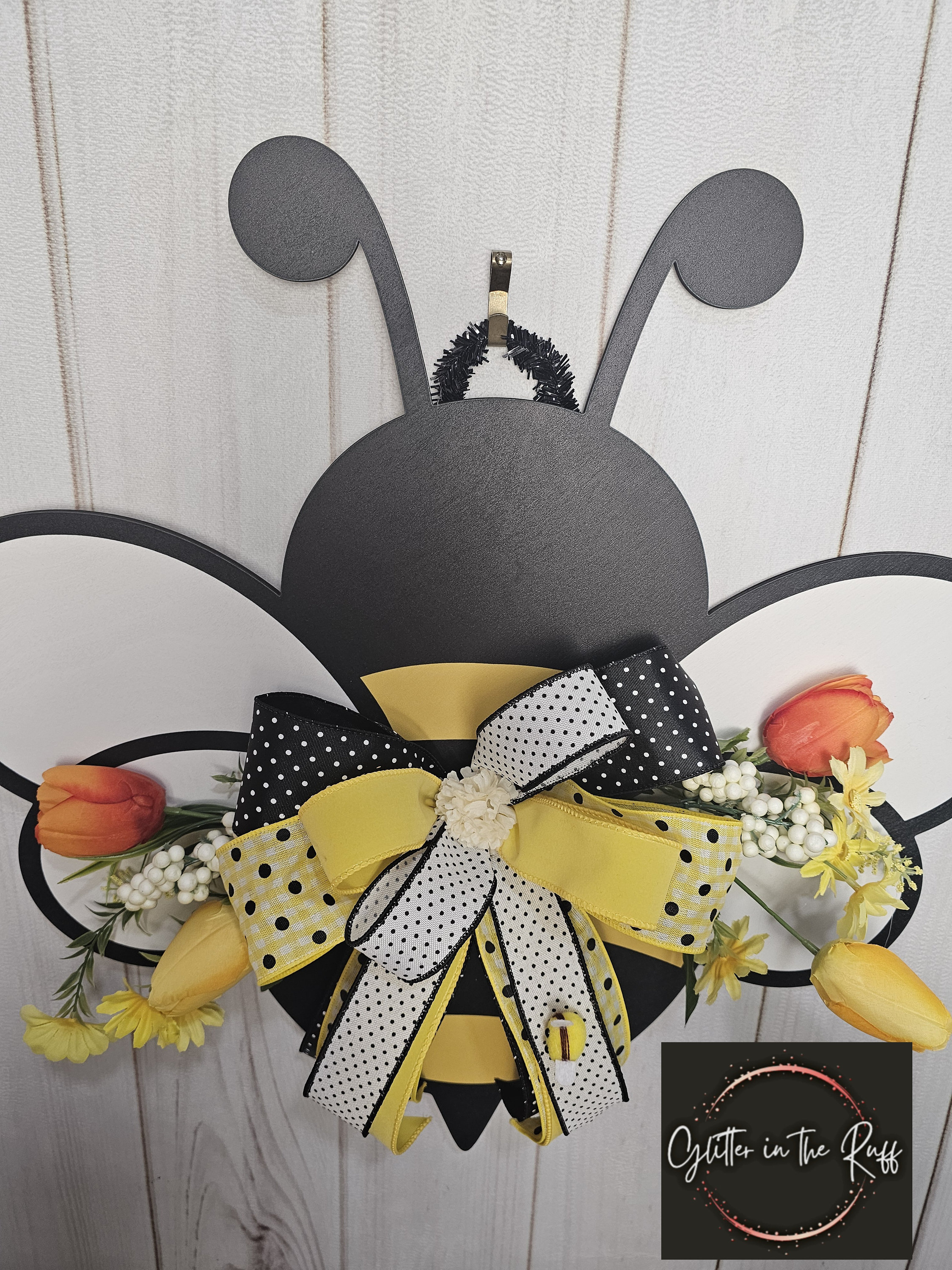 Bumble Bee Wreath,front Door Wreath, Floral Wreath, Bee Decor, Wooden ...