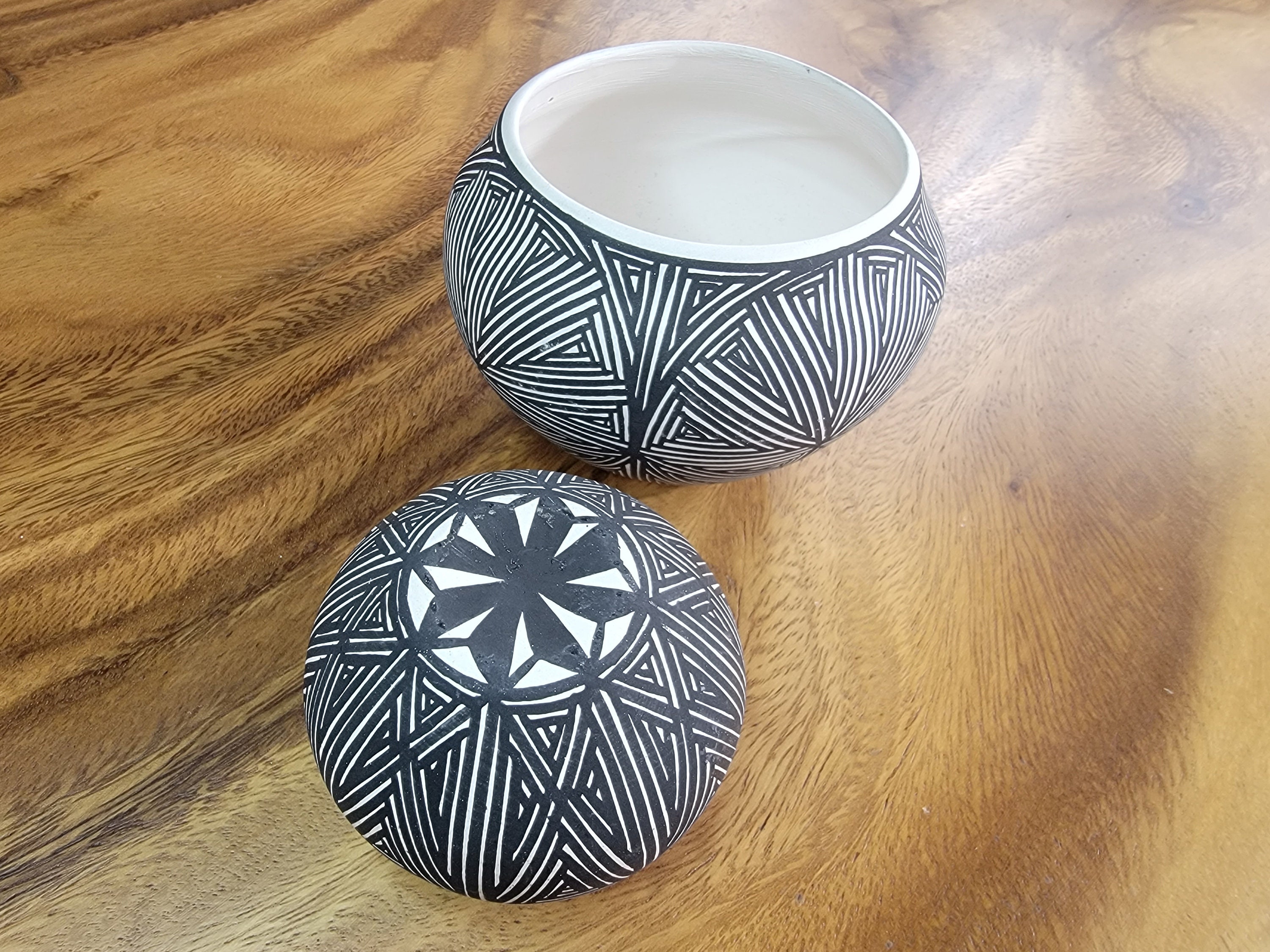 Enoch Joe Acoma Hand Painted Pottery Bowl and Native American Seed Pot ...