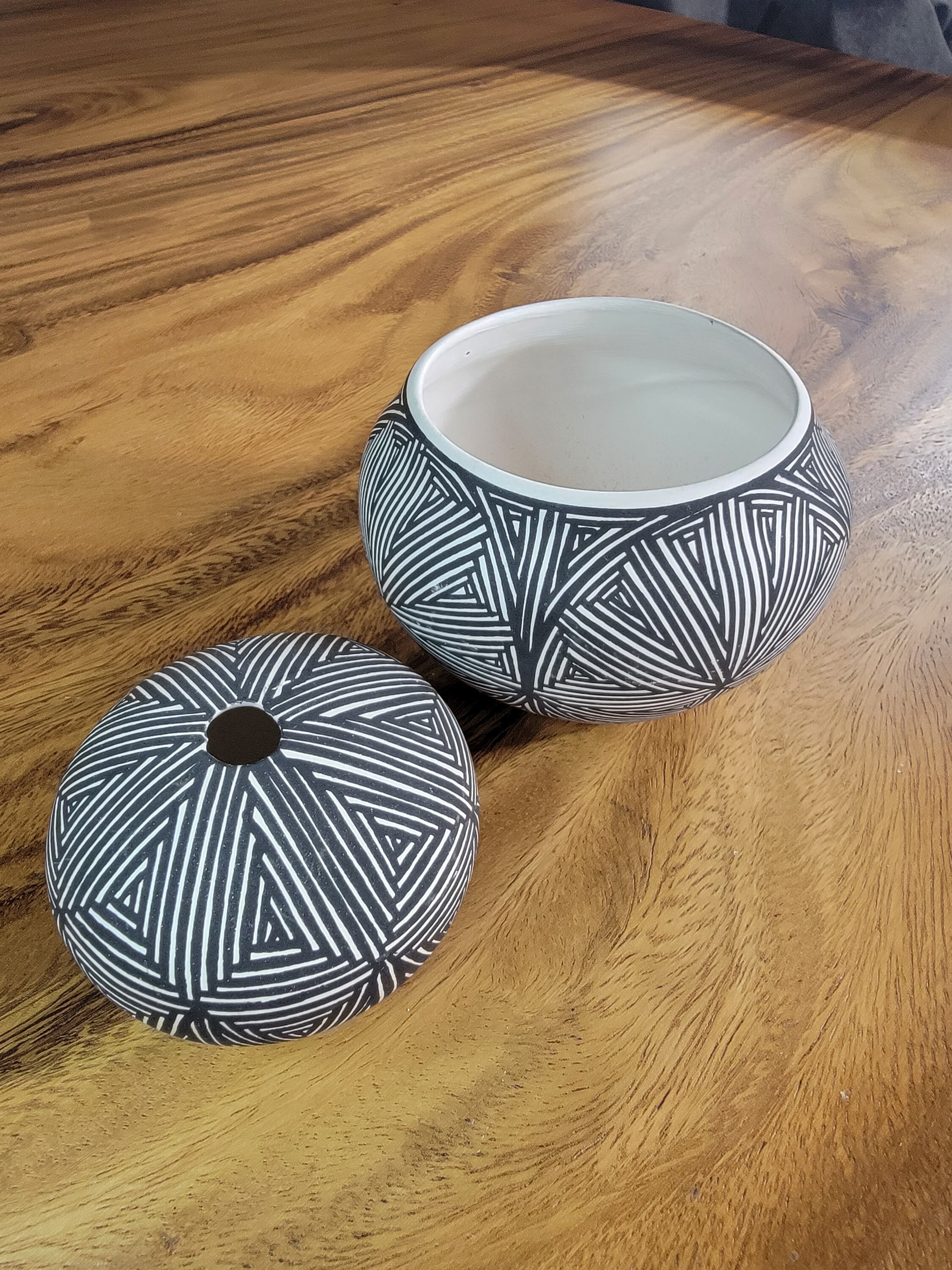 Enoch Joe Acoma Hand Painted Pottery Bowl and Native American Seed Pot ...