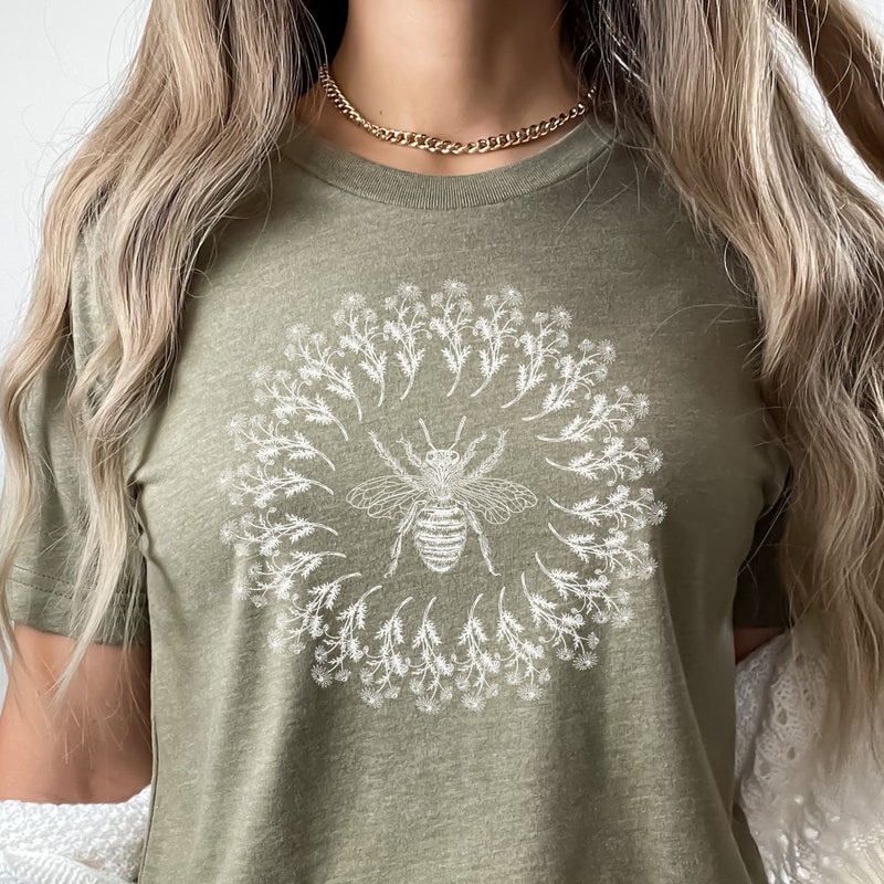 Bee Tshirt - Etsy