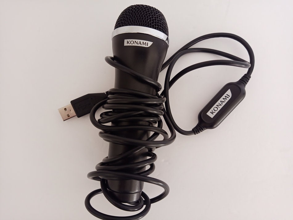 Nintendo Wii Dancing Singing Games Dance Dance Revolution Hottest Party ...