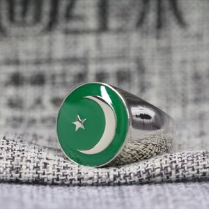 Islamic Crescent Moon and Star Ring muslim Ring True Believers Series ...