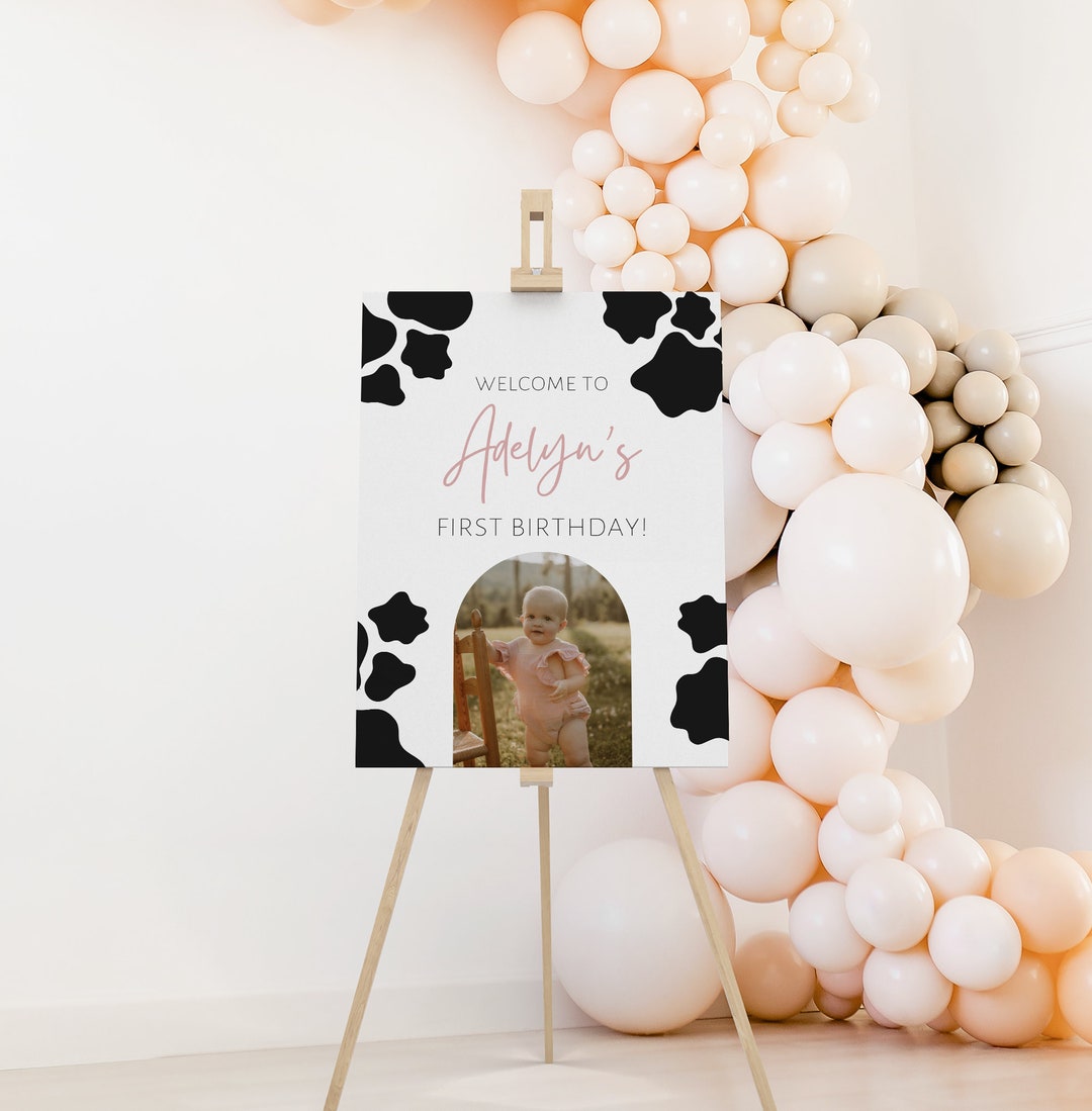 Holy Cow I'm One Welcome Sign, Modern Cow Print First Birthday Welcome ...