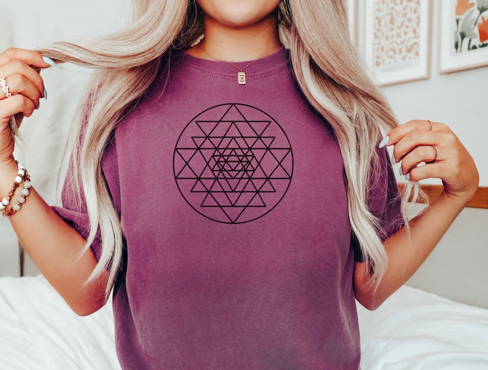 Sri Yantra Shirt, Sri Yantra T-shirt, Sacred Geometry T-shirt, Sacred ...