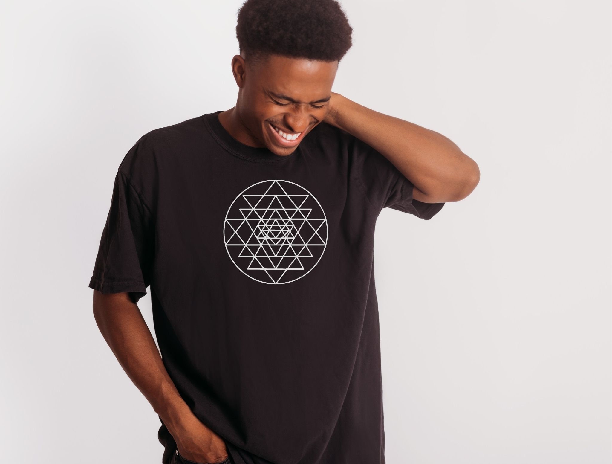 Sri Yantra Shirt, Sri Yantra T-shirt, Sacred Geometry T-shirt, Sacred ...