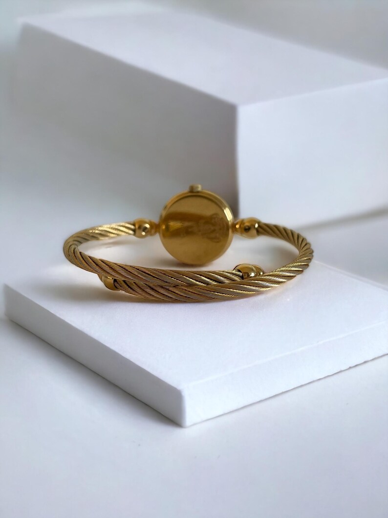 Vintage Gucci Watch Twisted Rope Cable Band 2700L - Etsy