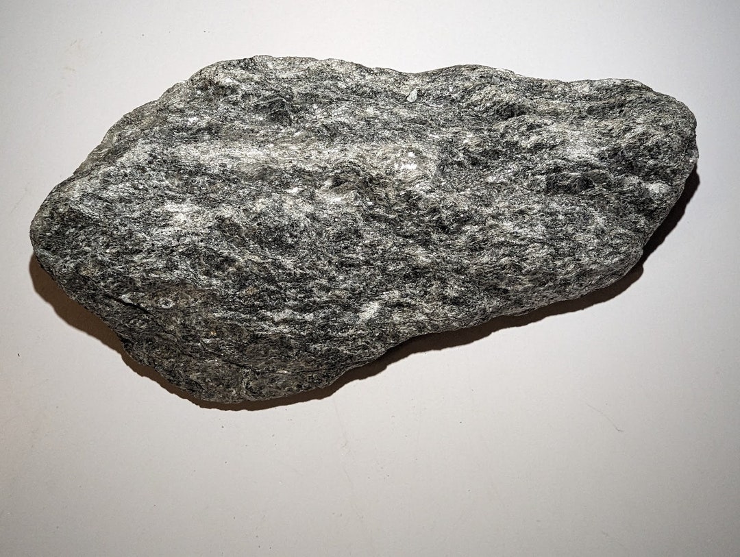 Muscovite Mica Schist 2 Lbs. 2.6 Oz Metamorphic Rock - Etsy