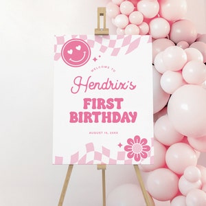 HENDRIX Happy Babe Retro Smiley Face Welcome Sign, Hippie Rad Groovy ...