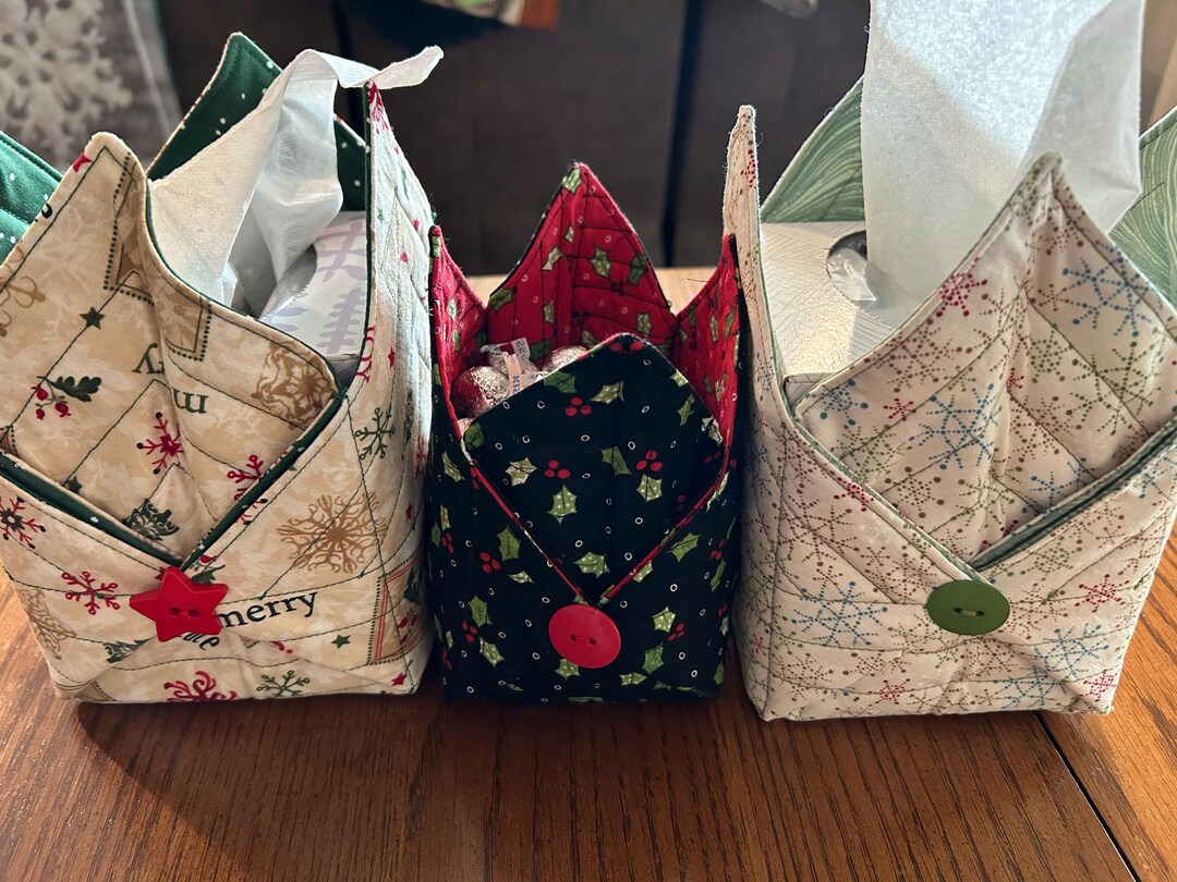 Christmas Fabric Box. Tissue Box Cover. - Etsy