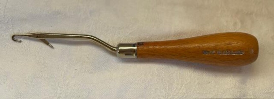 Vintage Wood/metal Made in England Rug Hook Tool - Etsy
