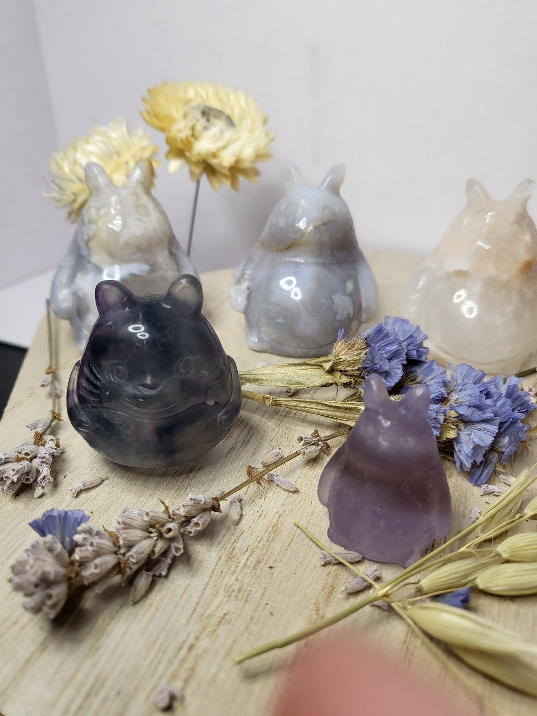Totoro Crystal Carvings Agate, Flower, Fluorite // High Quality - Etsy