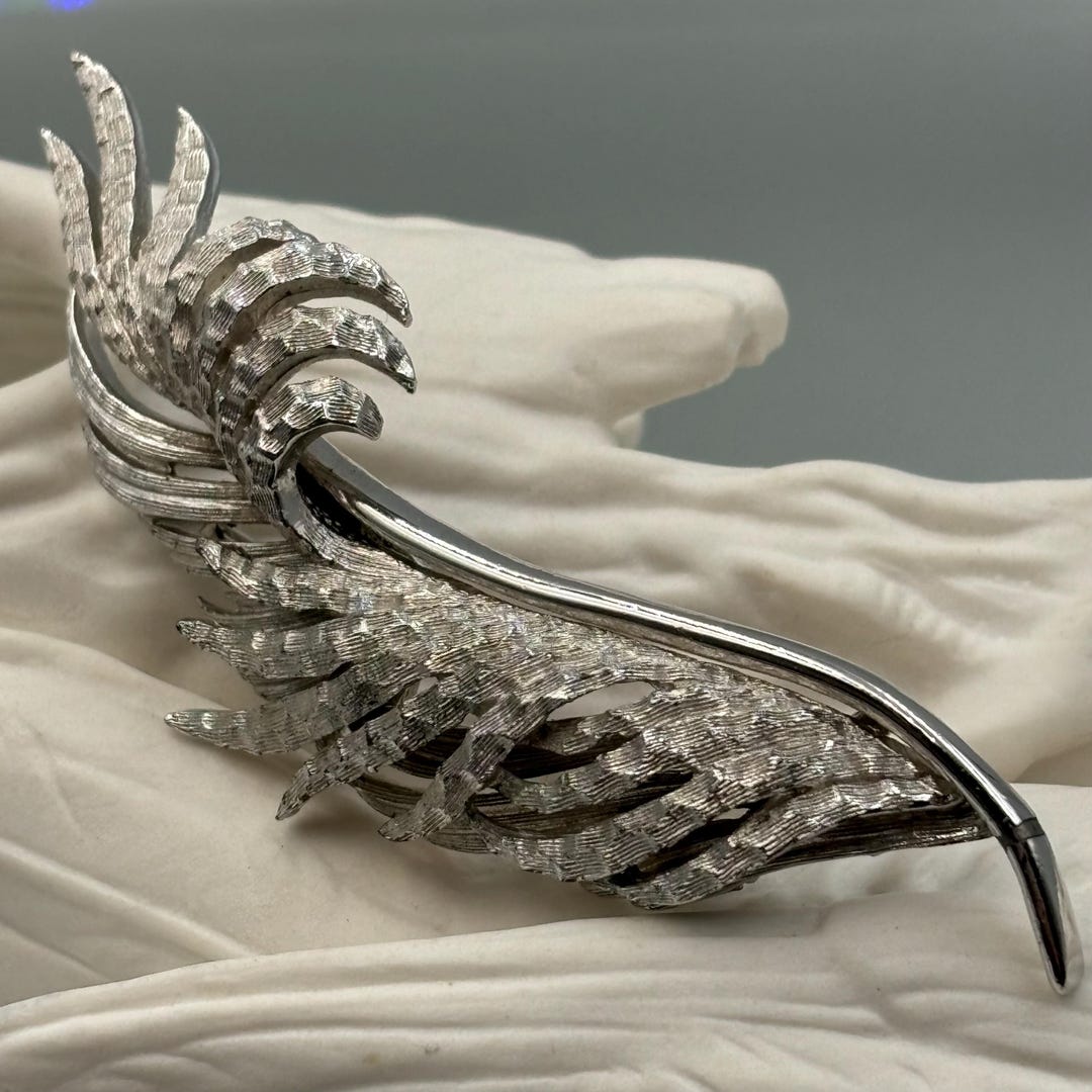 Boucher - Stylized Feather Pin - Vintage Signed Boucher Brooch - Etsy