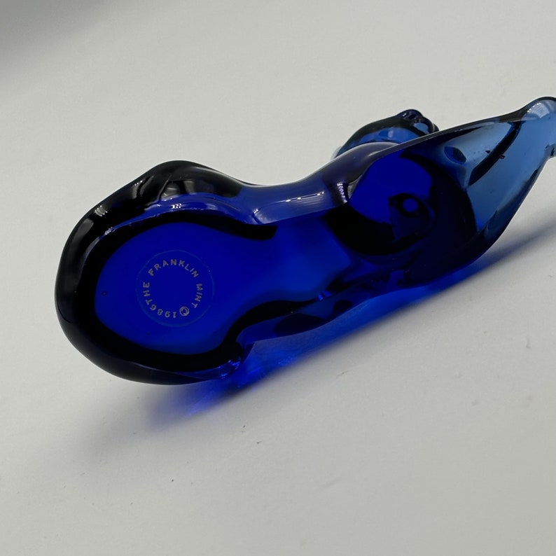 Cobalt Blue Glass Kitty Cat Figurine the Franklin Mint Curio Cabinet ...