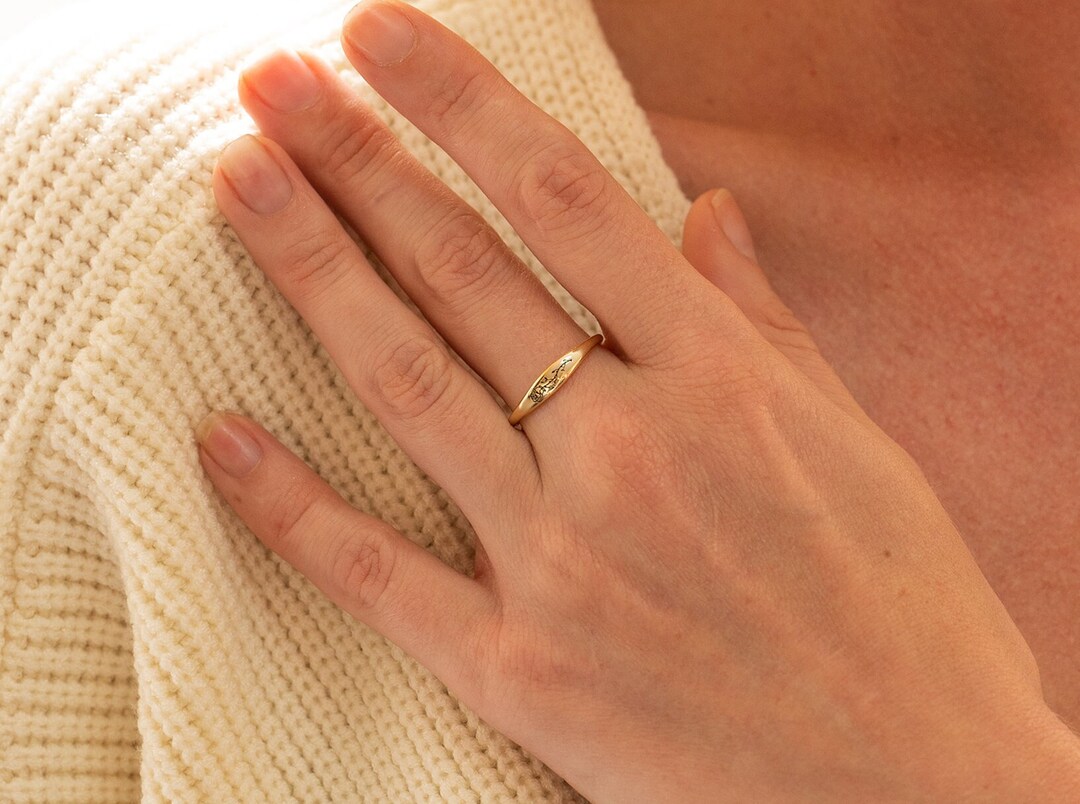 Personalised Birth Flower Ring,birth Month Ring,custom Silver Band ...