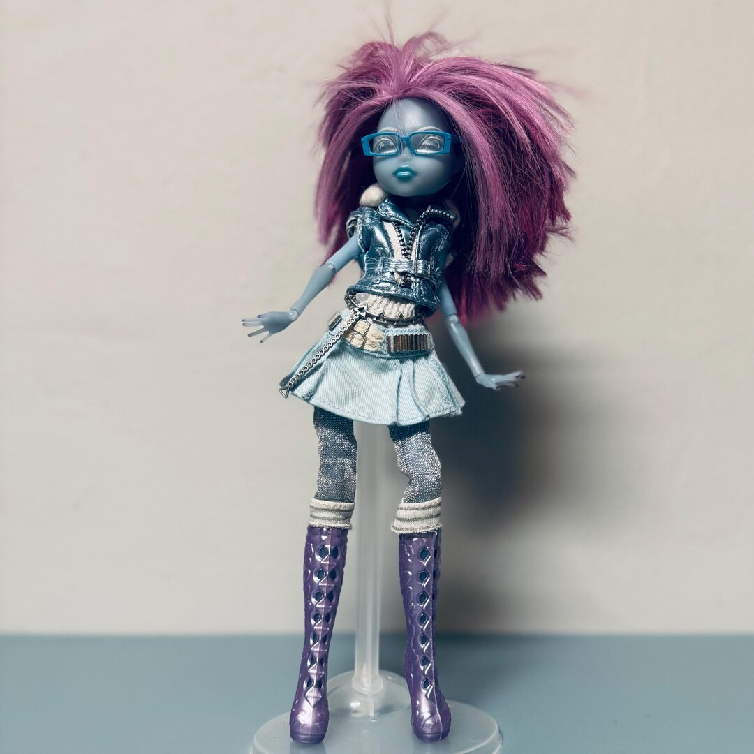 Halloween Ice Girl Monster High Doll Custom Discontinue Kiyomi ...
