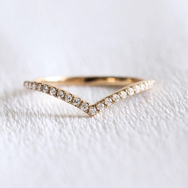 V Shaped Ring - Etsy