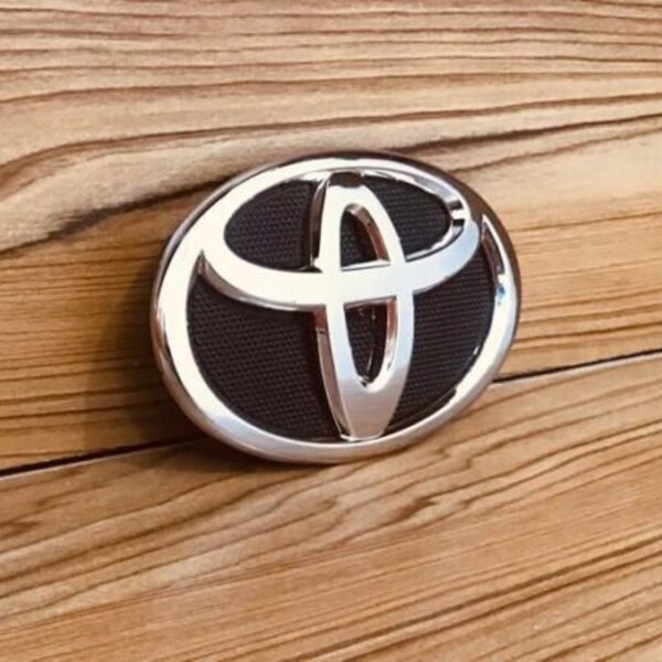 2017 Toyota Corolla Grill Emblem - Etsy
