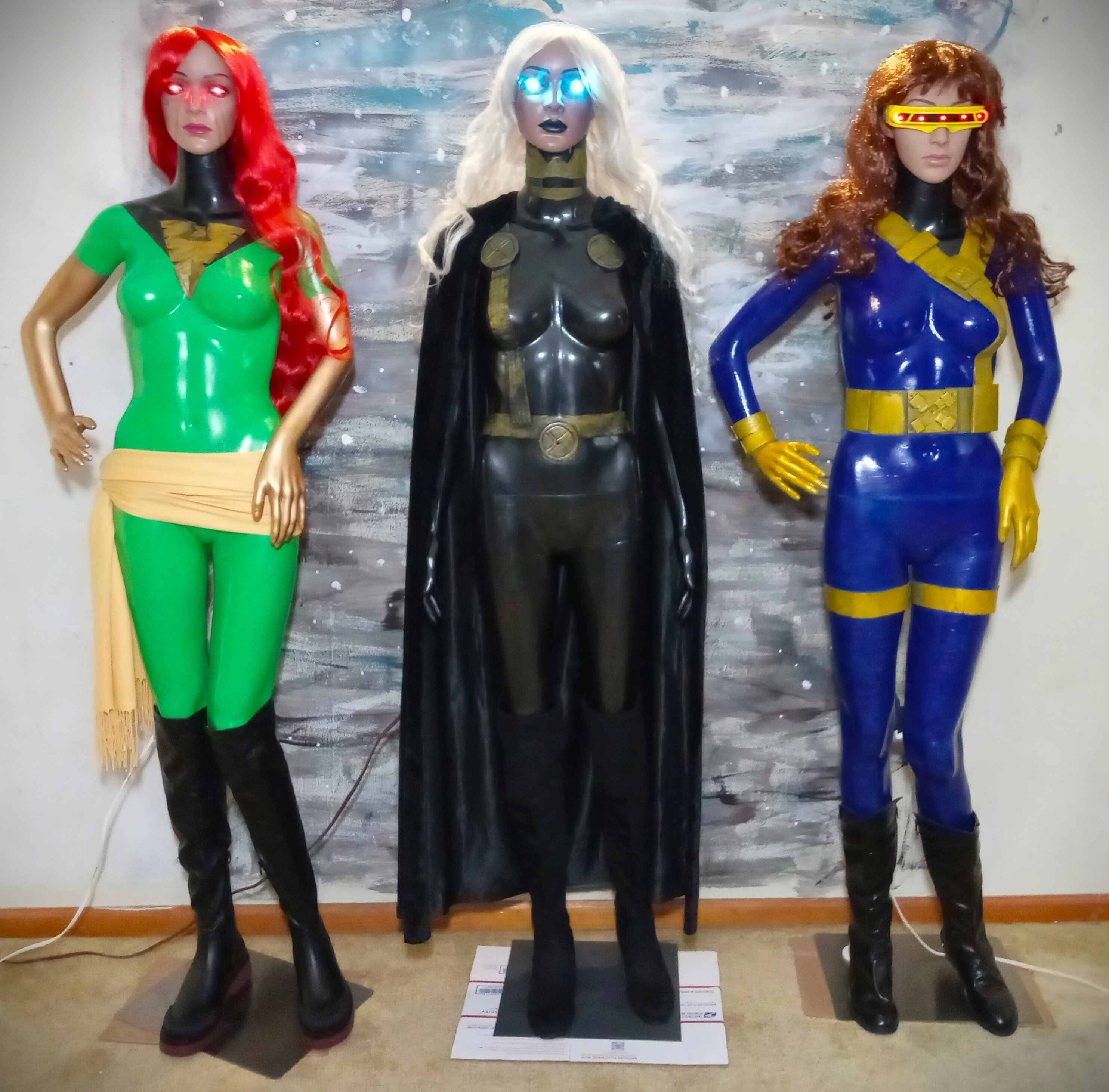 CYCLOPS XMEN LIFESIZE Statue Figure Custom Made Lite up Eyes Remote ...