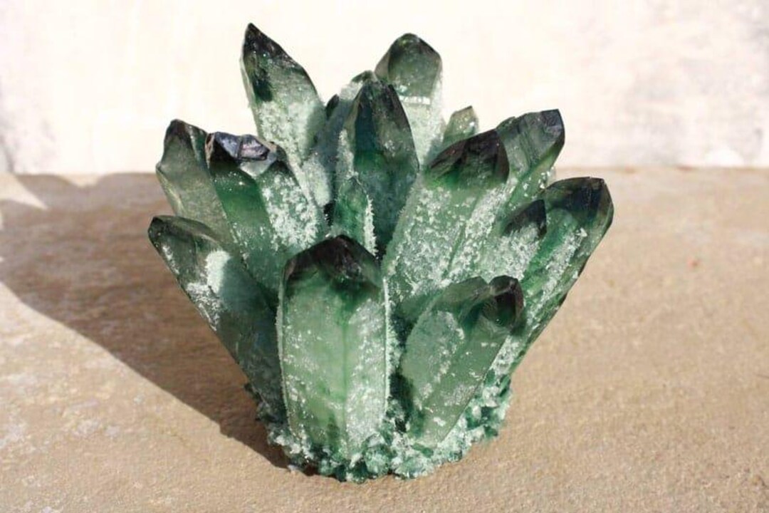 Beautiful Green Large Quartz Cluster,green Ghost Cluster, Phantom ...