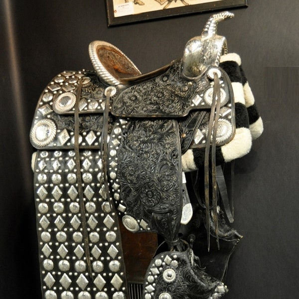 Silver Saddle - Etsy