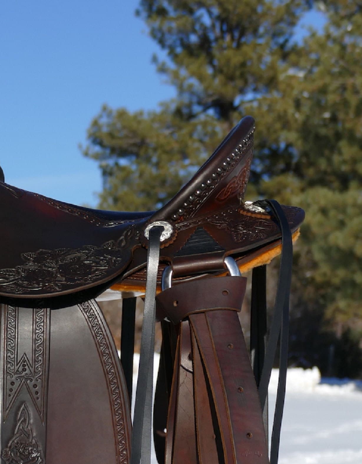 Tooled Leather Western Saddle: Horse Trail Pleasure Saddle With Head ...