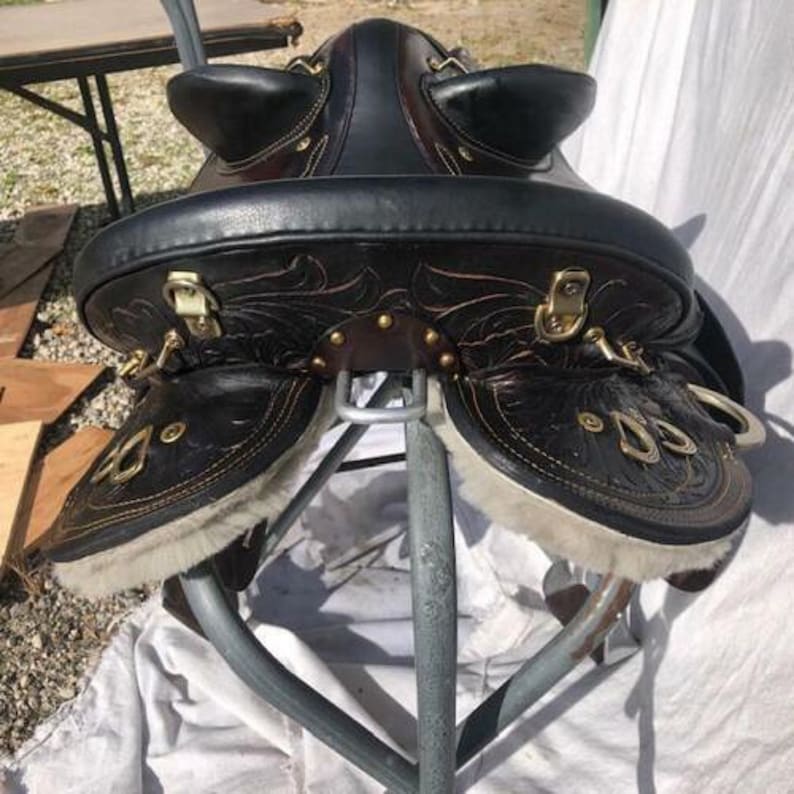 Handmade Aussie Stock Saddle: Leather Trail Horse Saddle, 16'' Seat - Etsy