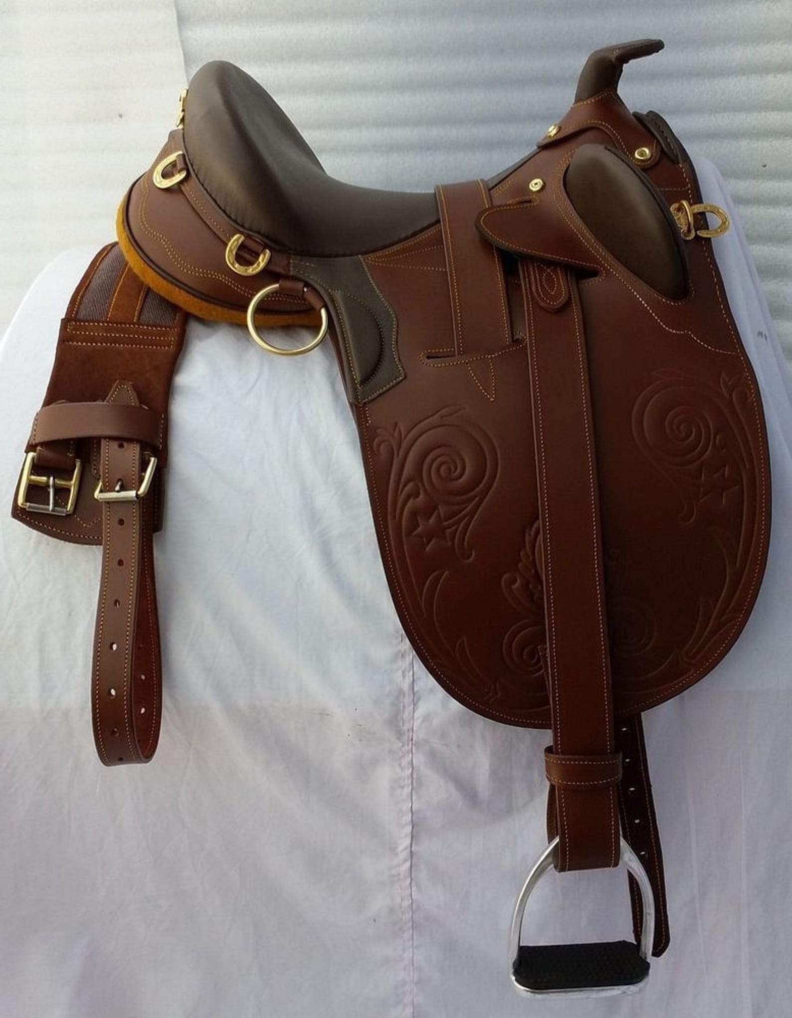 Embossed Leather Australian Stock Saddle With Horn, Stirrups & Girth - Etsy