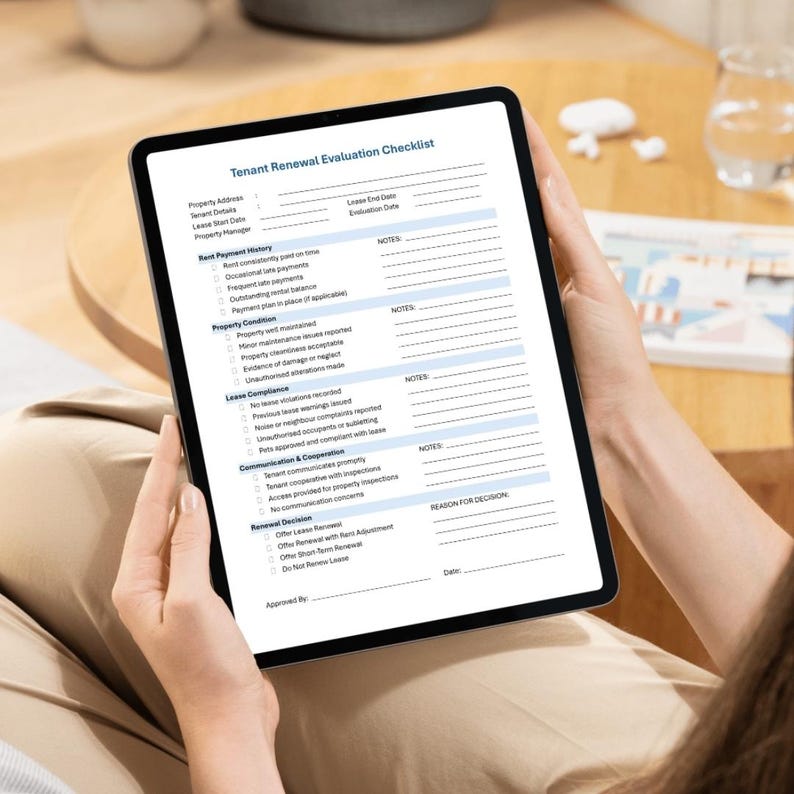 Tenant Renewal Evaluation Checklist | Lease Renewal Review Form for ...