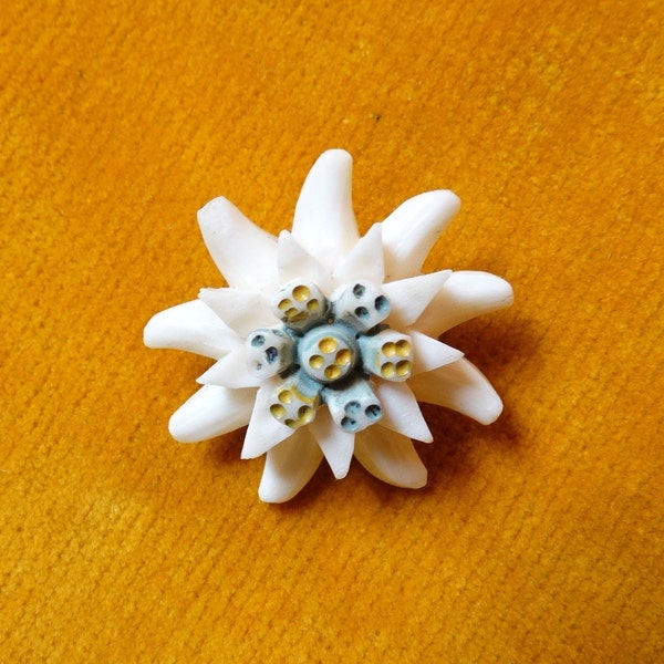 Edelweiss Brooch - Etsy