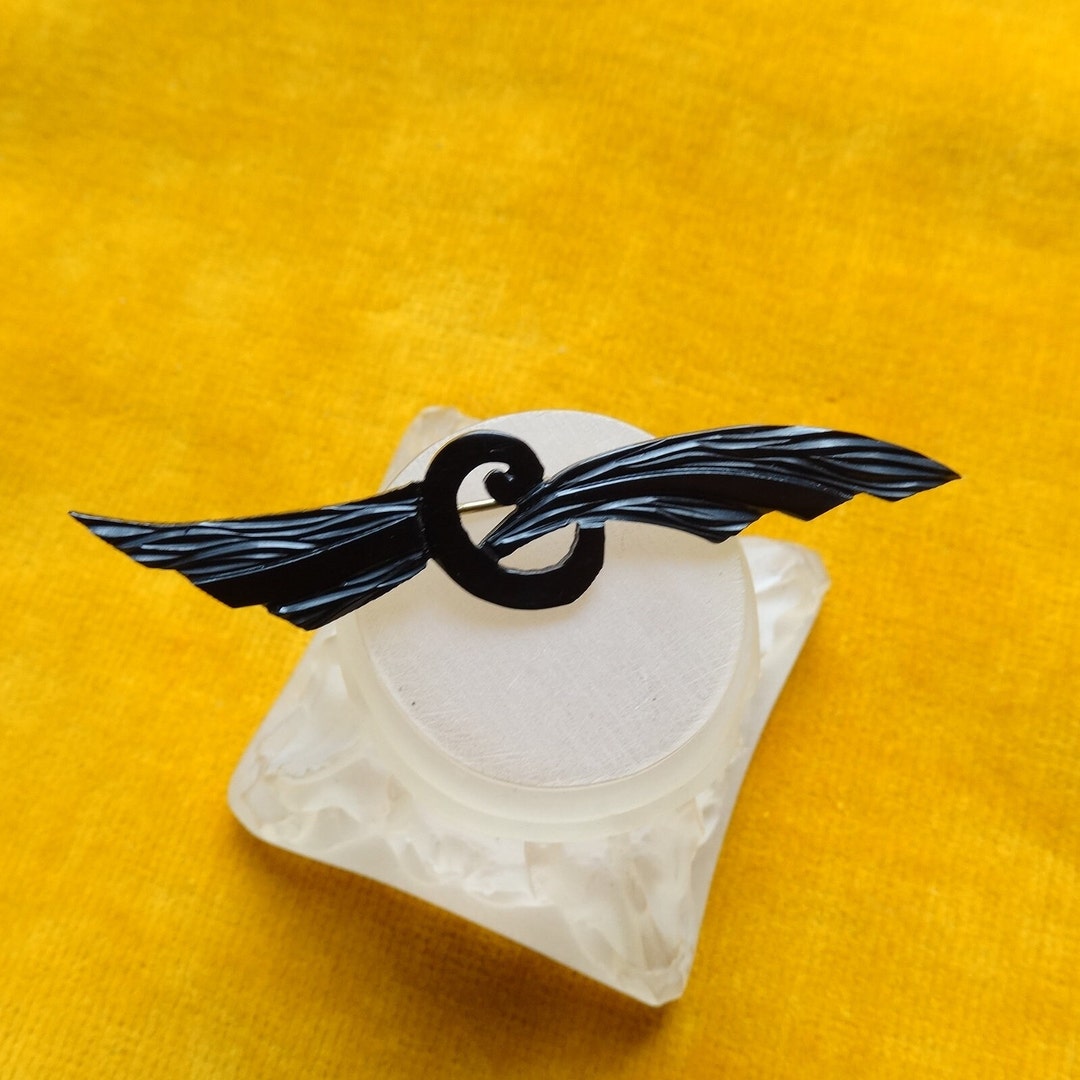 Art Deco Bakelite Pin/vintage Bakelite Stylised Bow Brooch/mourning ...