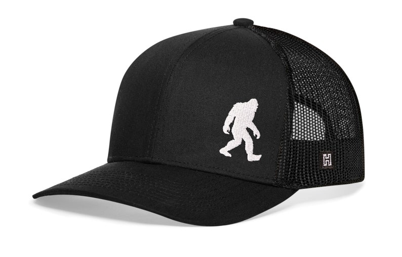 HAKA Sasquatch Hat, Bigfoot Embroidered Trucker Hat, Outdoor Hat for ...