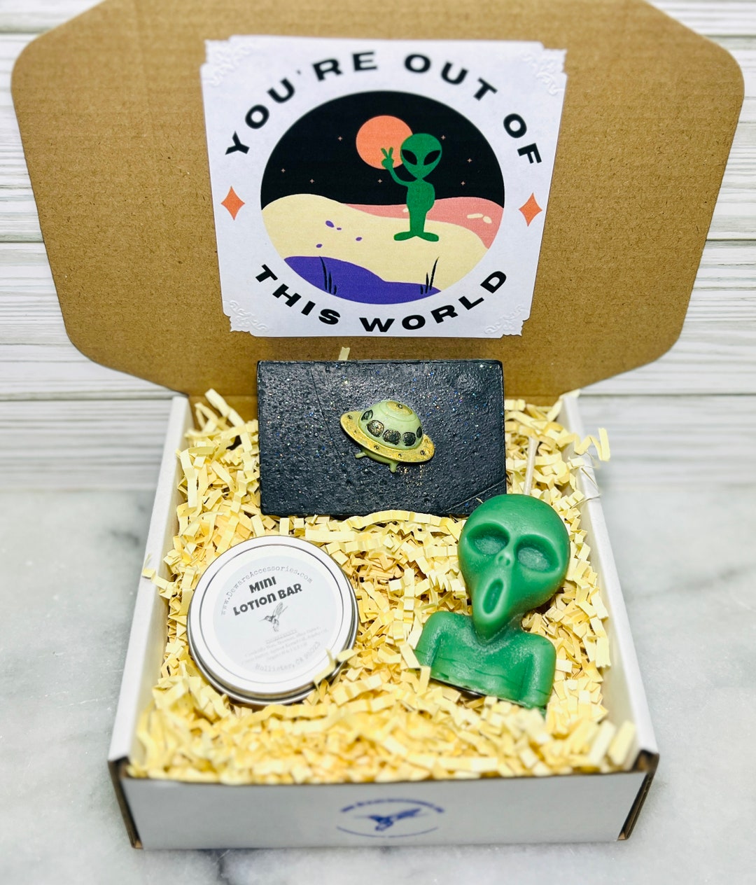 You Are Out of This World | You're the Best Gift | Alien Lover Gift ...