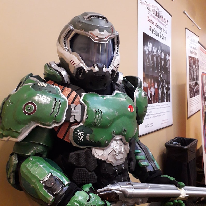 DOOM Slayer Full Body Armor / High Quality 1:1 Scale Full-body - Etsy UK