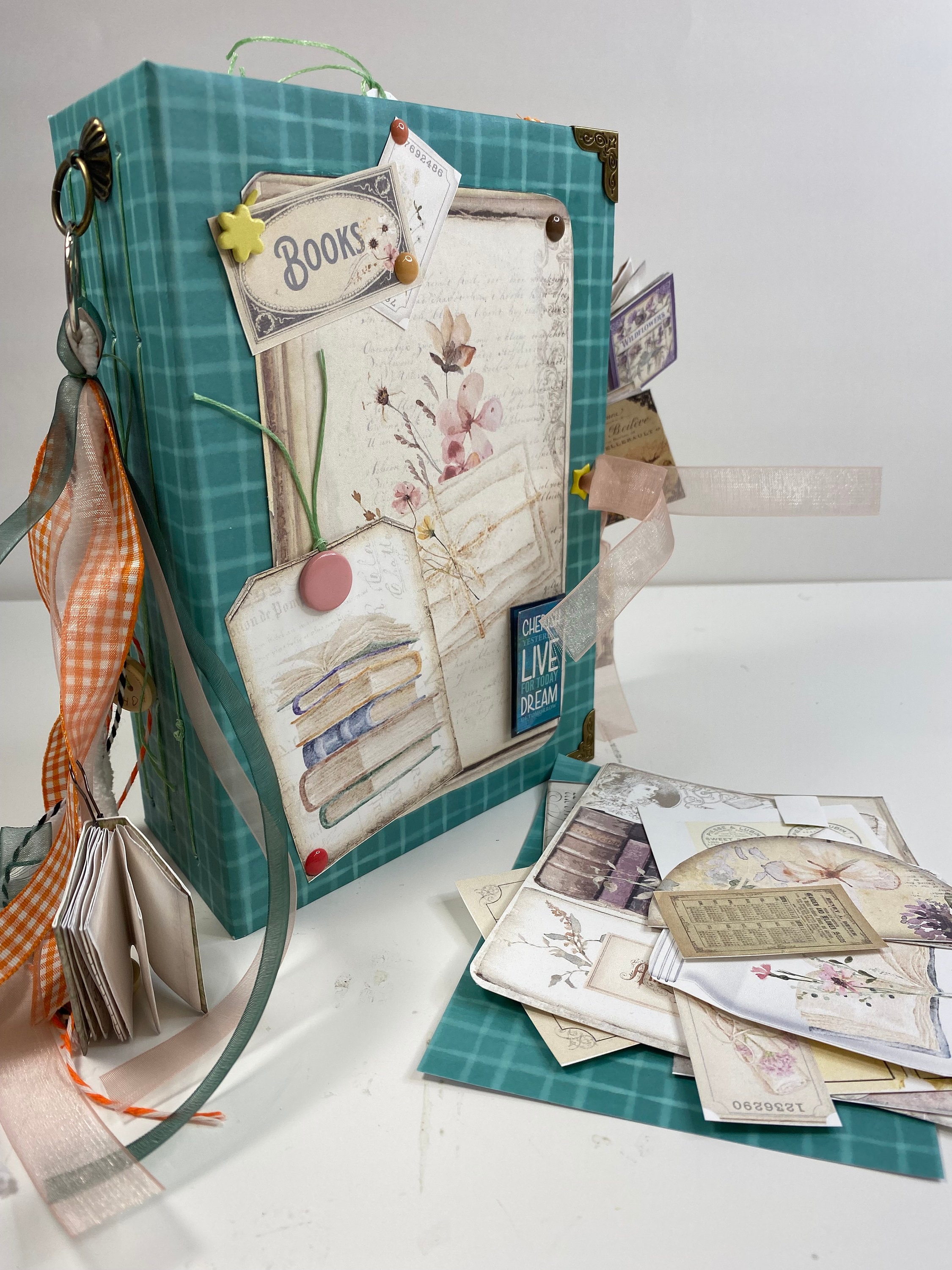 Book Junk Journal Handmade Gift Scrapbook Album - Etsy