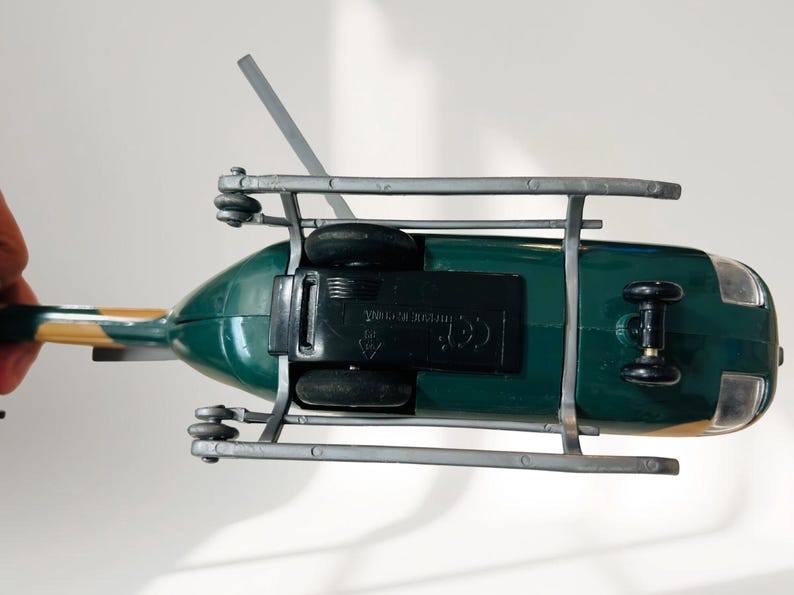 Vintage Hasbro Action Man Set – 12-inch Figure, Helicopter & Storage ...