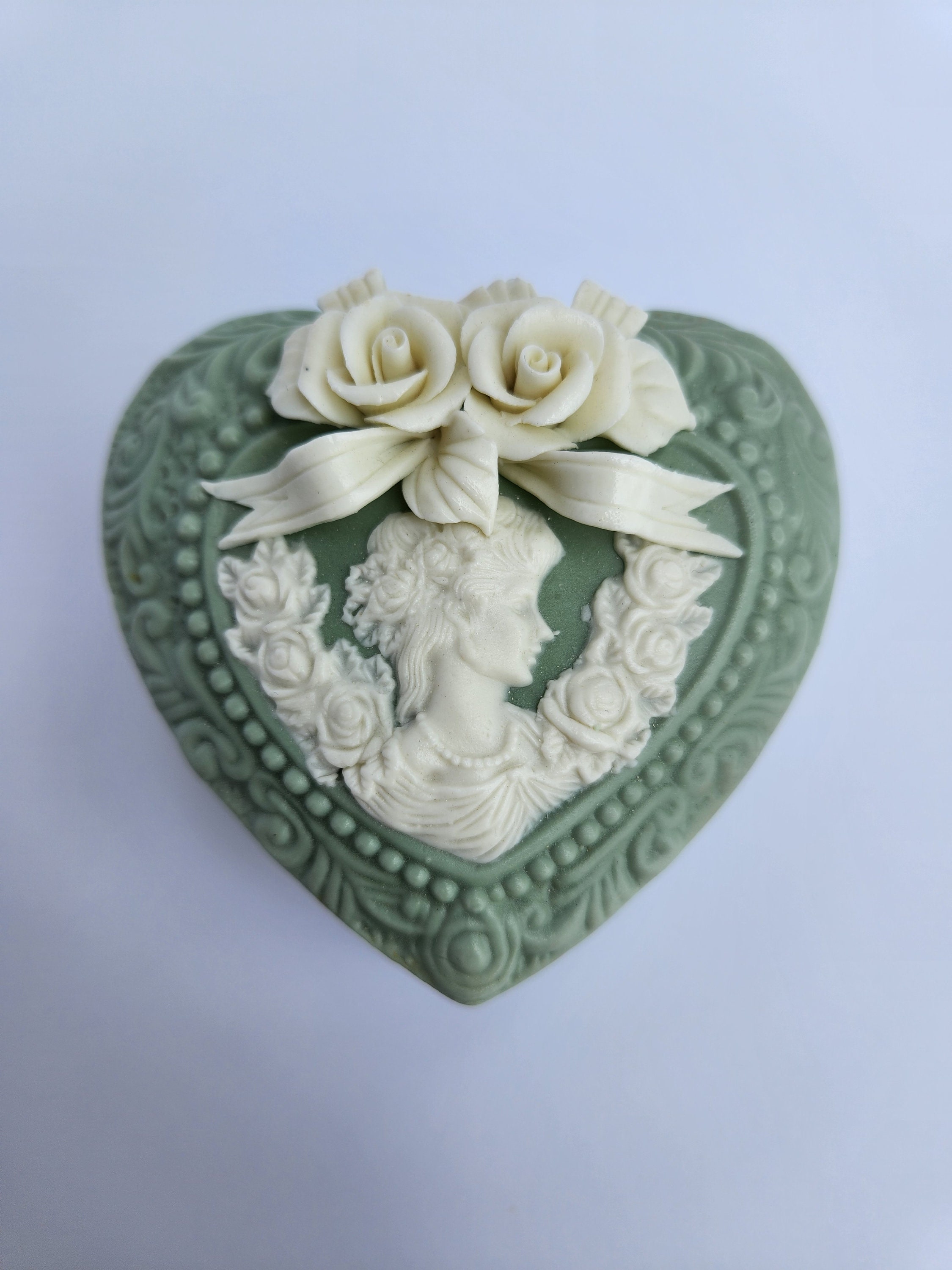 Vintage Cameo Trinket Box - Etsy