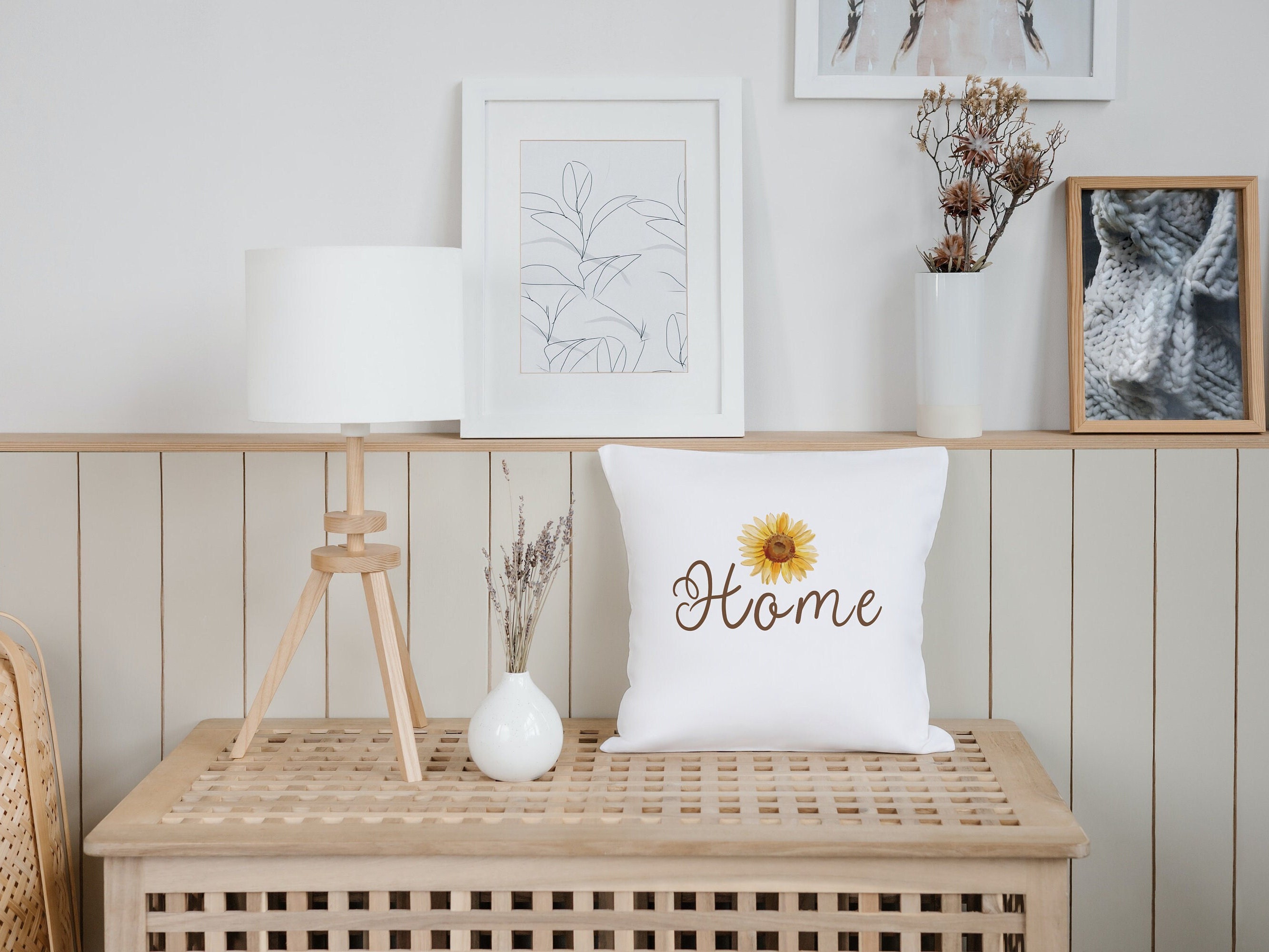 Sunflower Font - Handwritten Signature Script Font, Cursive Font, Chic ...