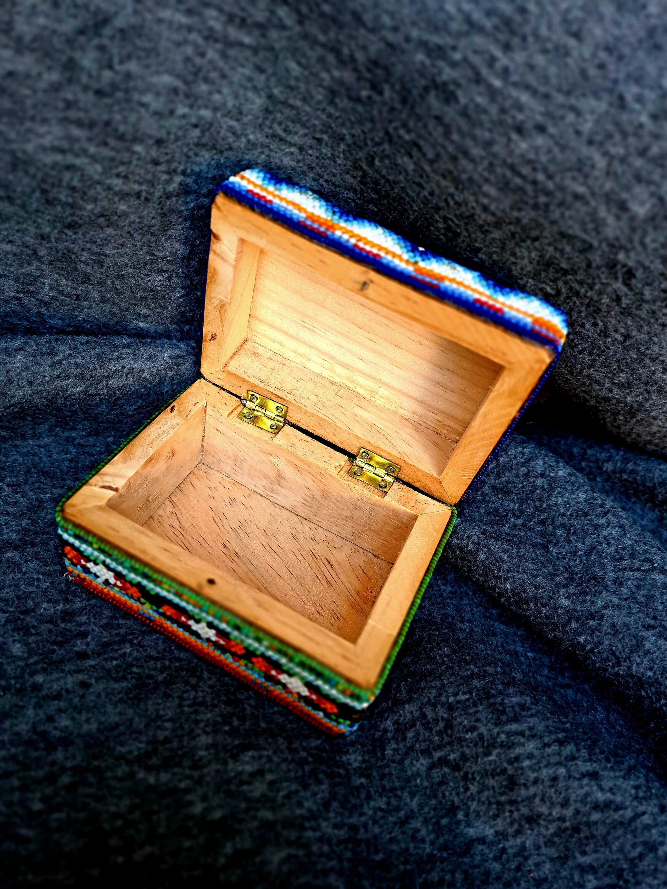 Vintage Huichol Mexican Beaded Jewelry Box - Etsy