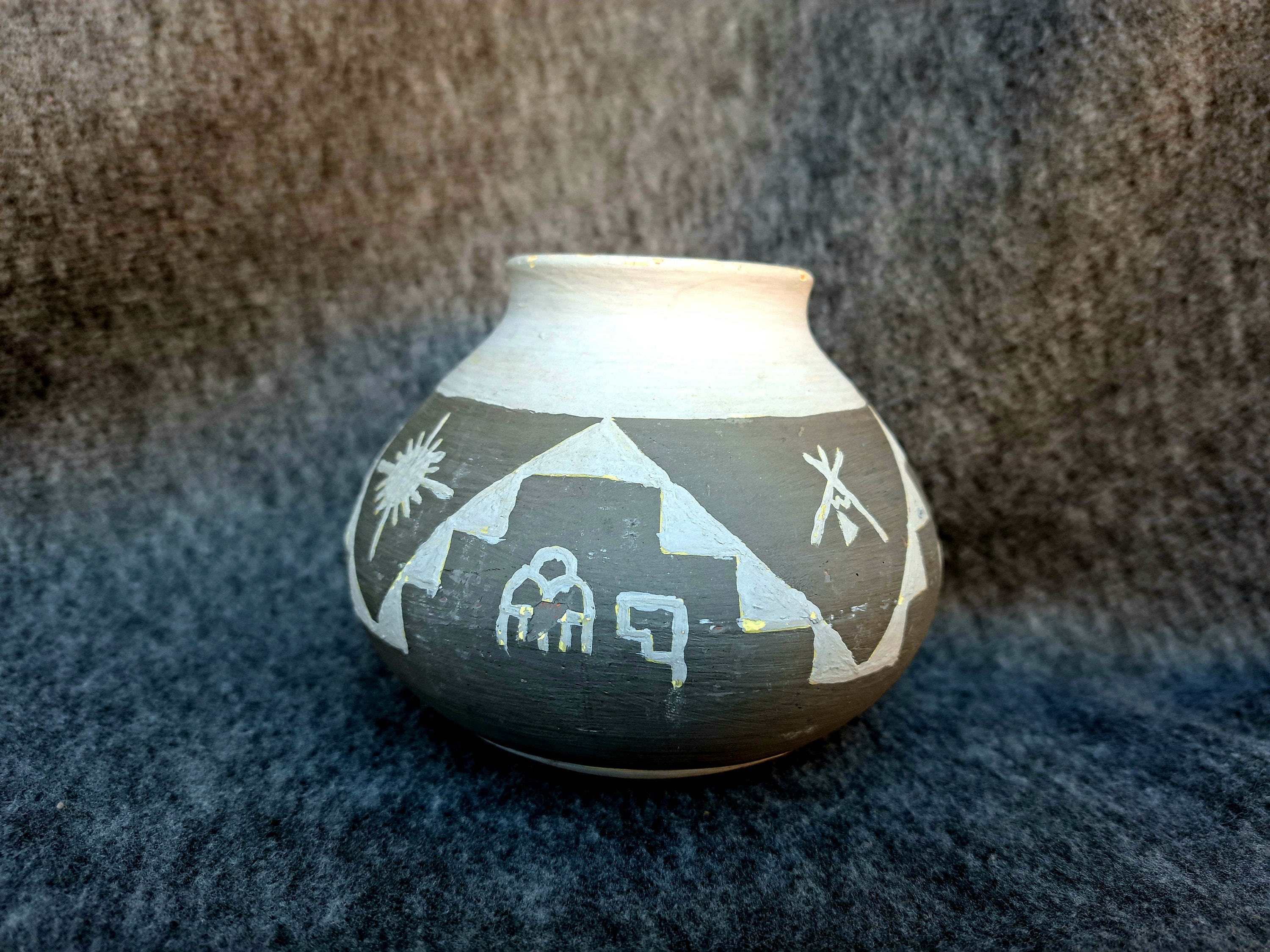 Sioux Pottery, Vintage Lower Sioux Pottery, Gray, White, 1978 - Etsy