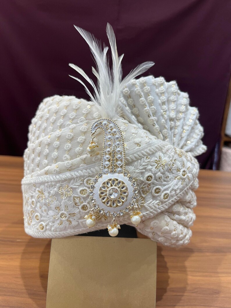 Ivory Groom Kalangi & Kalgi Set | Stone Detailing Turban Jewelry ...